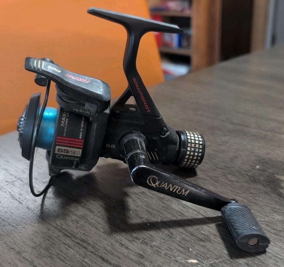 Vintage Zebco Quantum Snapshot SS20 Spinning Fishing Reel 5.0 Black ...