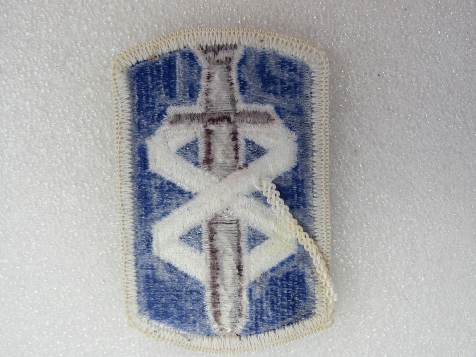 US Army 18th Medical Brigade Full Color Sew On Shoulder Patch Insignia ...