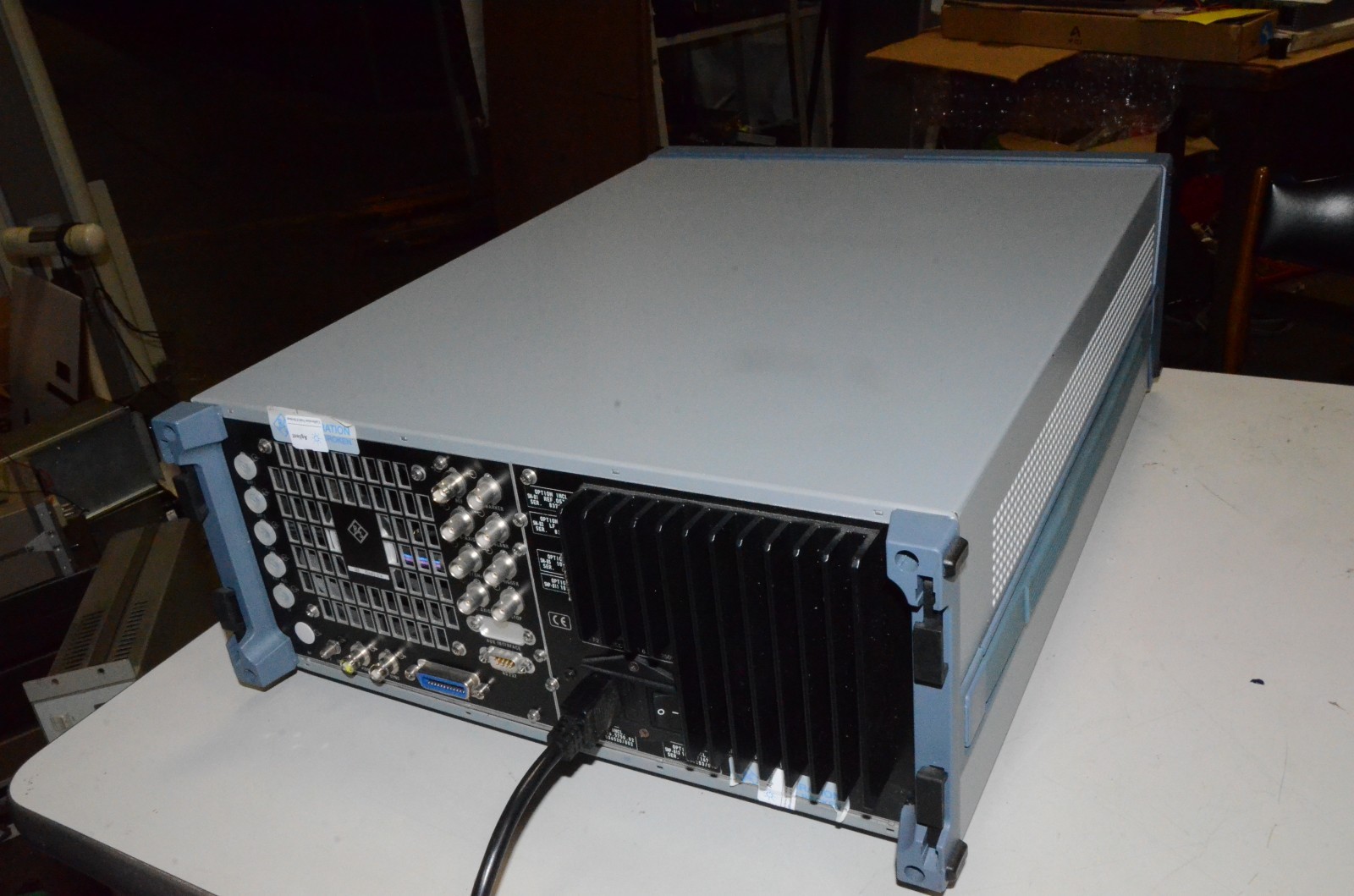 Rohde & Schwarz SMP02 High Power Signal Generator 2 to 20ghz 839225003 ...