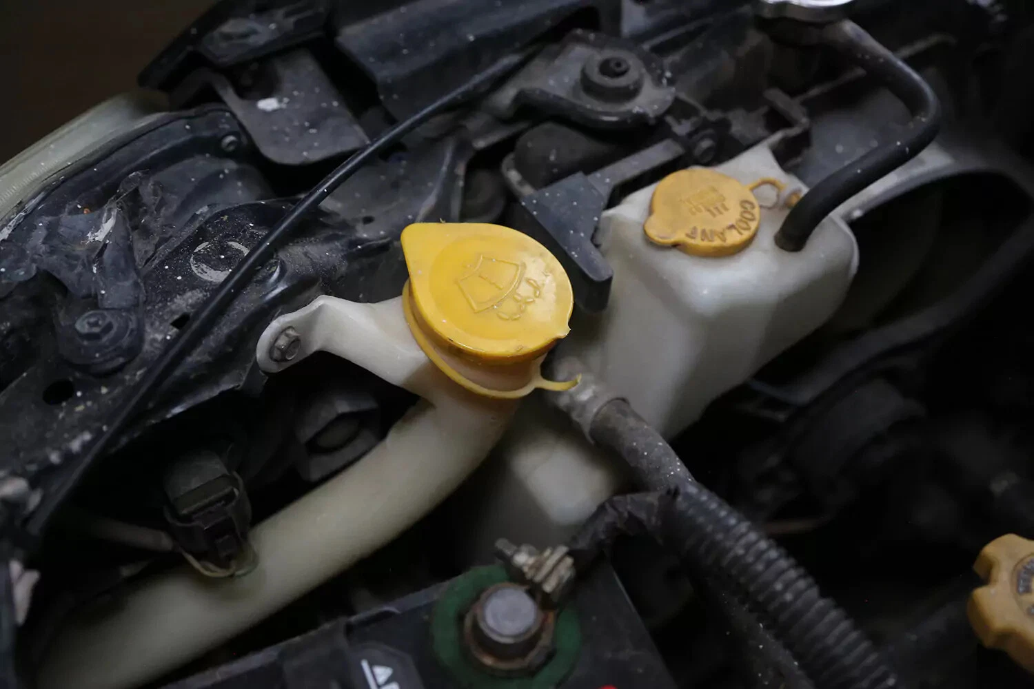 How to Refill Windshield Washer Fluid