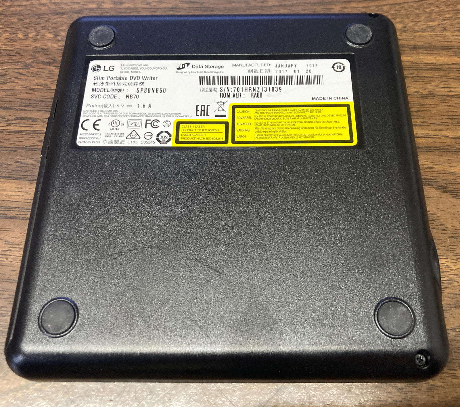 LG Ultra Slim Portable CD/DVD Writer - SP80NB60 | eBay