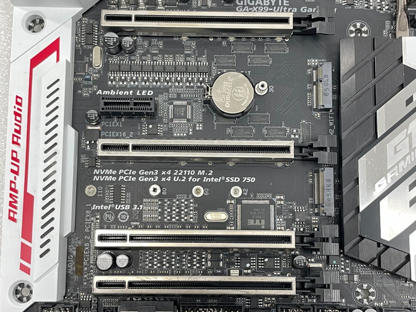 GIGABYTE GA-X99-Ultra Gmng LGA 2011-v3 Intel X99 SATA USB 3.1 ATX NO I ...