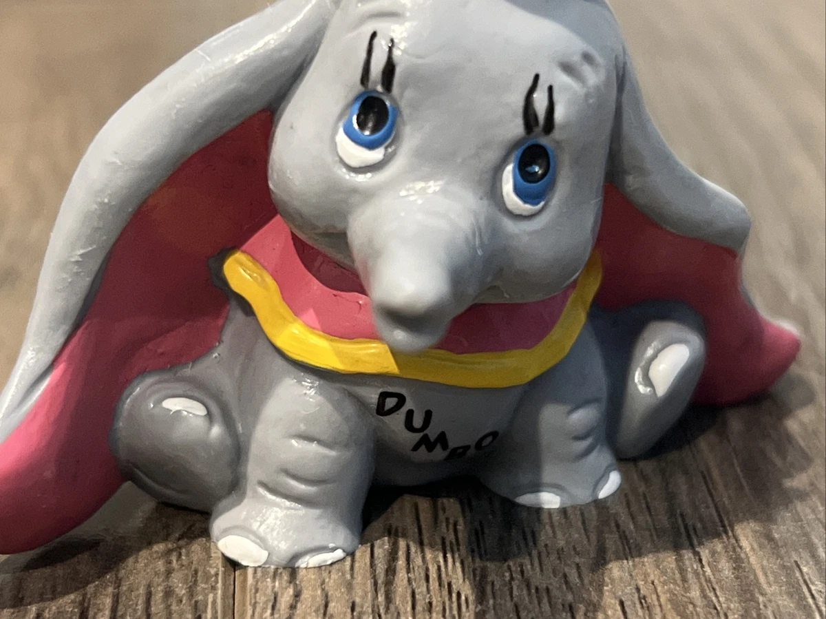 Dumbo Cake Topper Kit