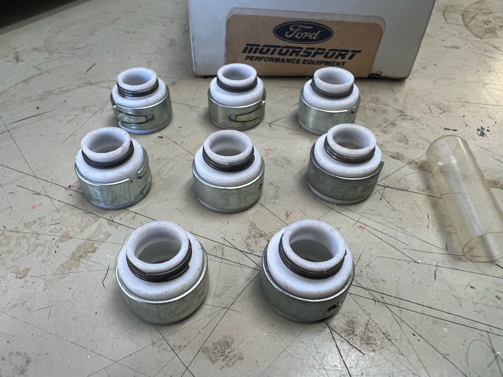 NOS FORD MOTORSPORT 260 289 302 351W 429 460 VALVE STEM SEALS M-6571 ...