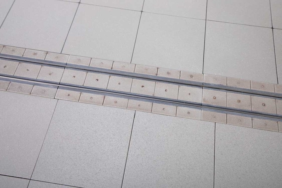 HO Scale Walthers Cornerstone 933-4186 Transload Facility Pavement Kit ...