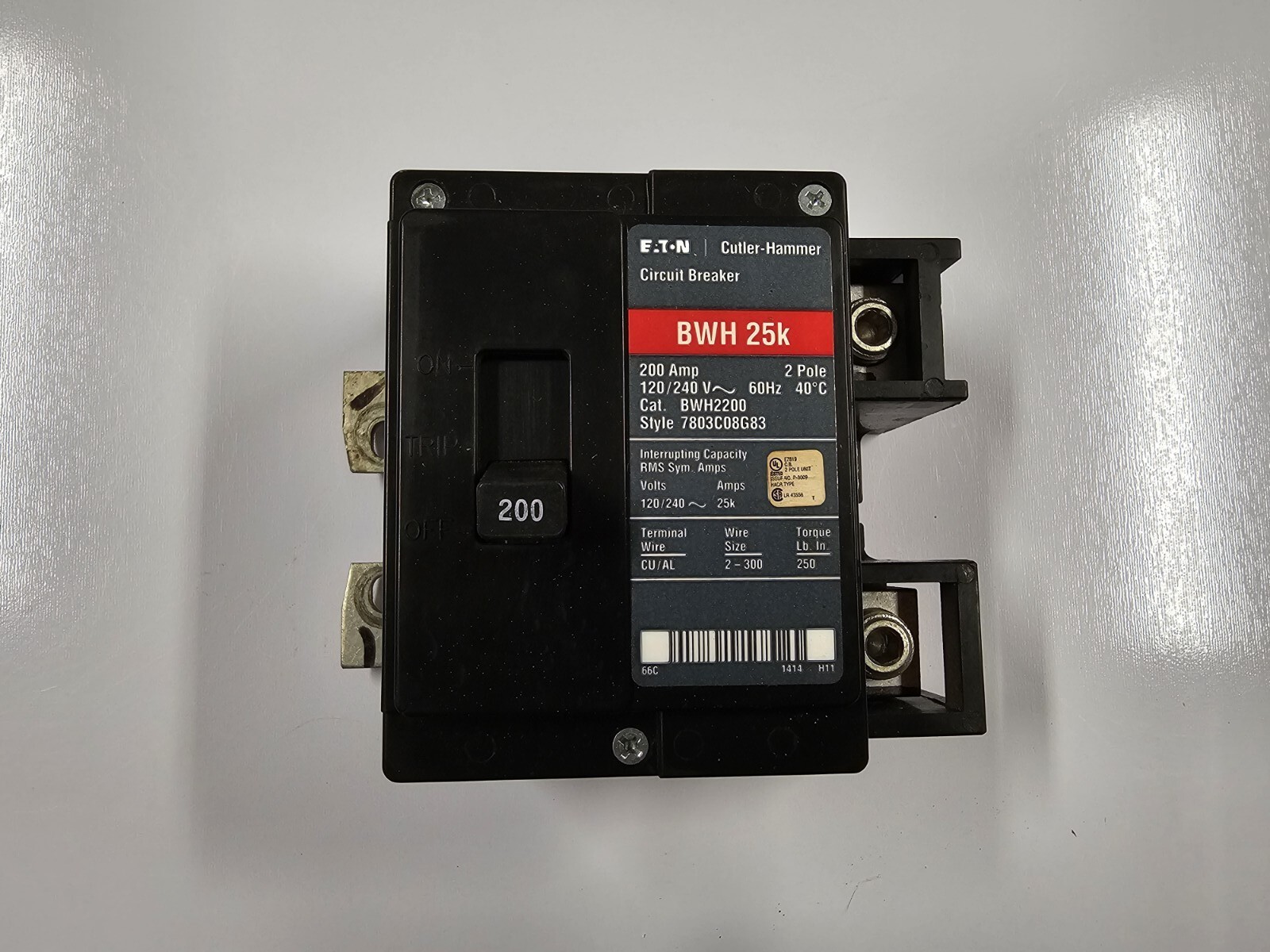 Cutler Hammer BWH BWH2200 25k 2 Pole 200 Amp 120/240v Circuit Breaker ...