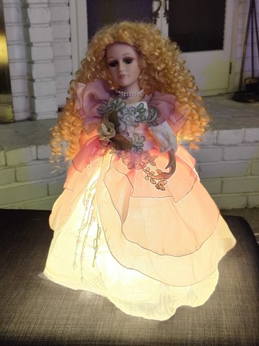 17" Night Light Doll - Duck House Heirloom Dolls - Plugs Into Wall | eBay