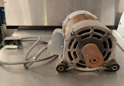 Washer MOTOR,ELMO 3PH, 190V EXSM680 for Wascomat P/N: 438970601 [USED ...