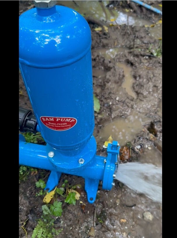 Steel made Robust Classic Hydraulic Water Ram Pump Irrigation and Pet ...