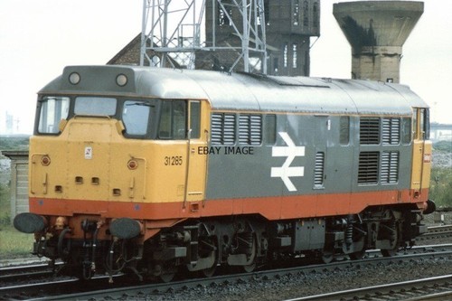 PHOTO CLASS 31 LOCO NO 31285 AT EAGLESCLIFFE JUNCTION 1988 | eBay
