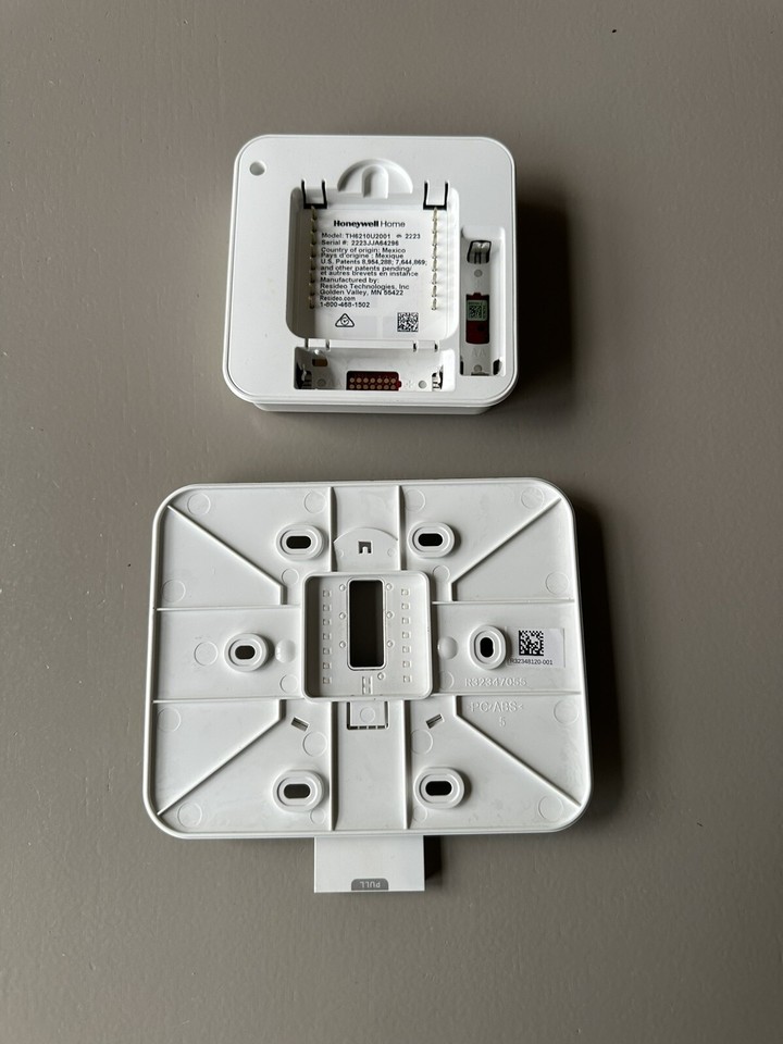 Honeywell T6 Pro Programmable Thermostat (TH6210U2001) | eBay