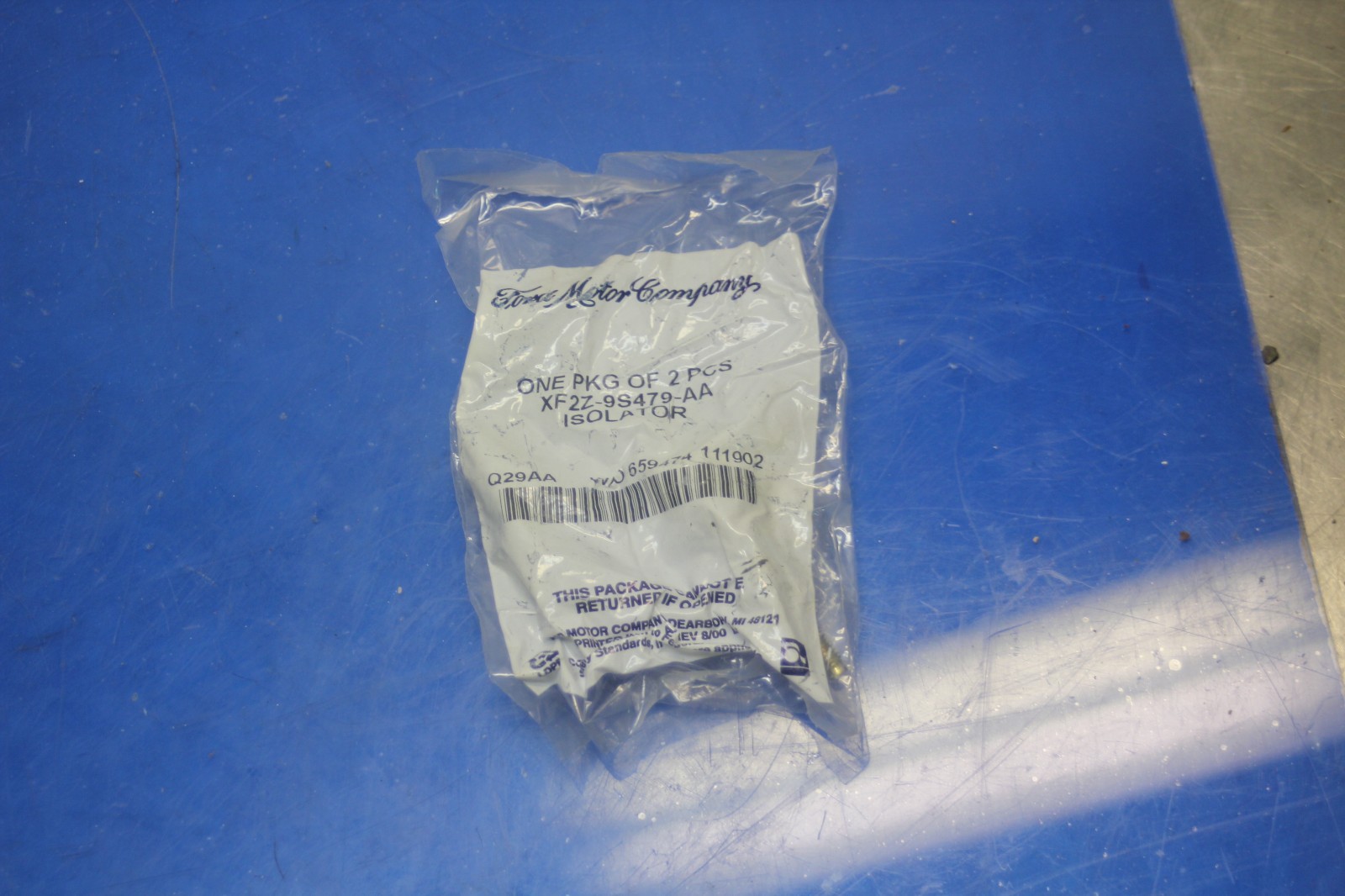 FORD XF2Z-9S479-AA 01-03 F-150 4.2L Insulator Intake Manifold PKG OF 2 ...