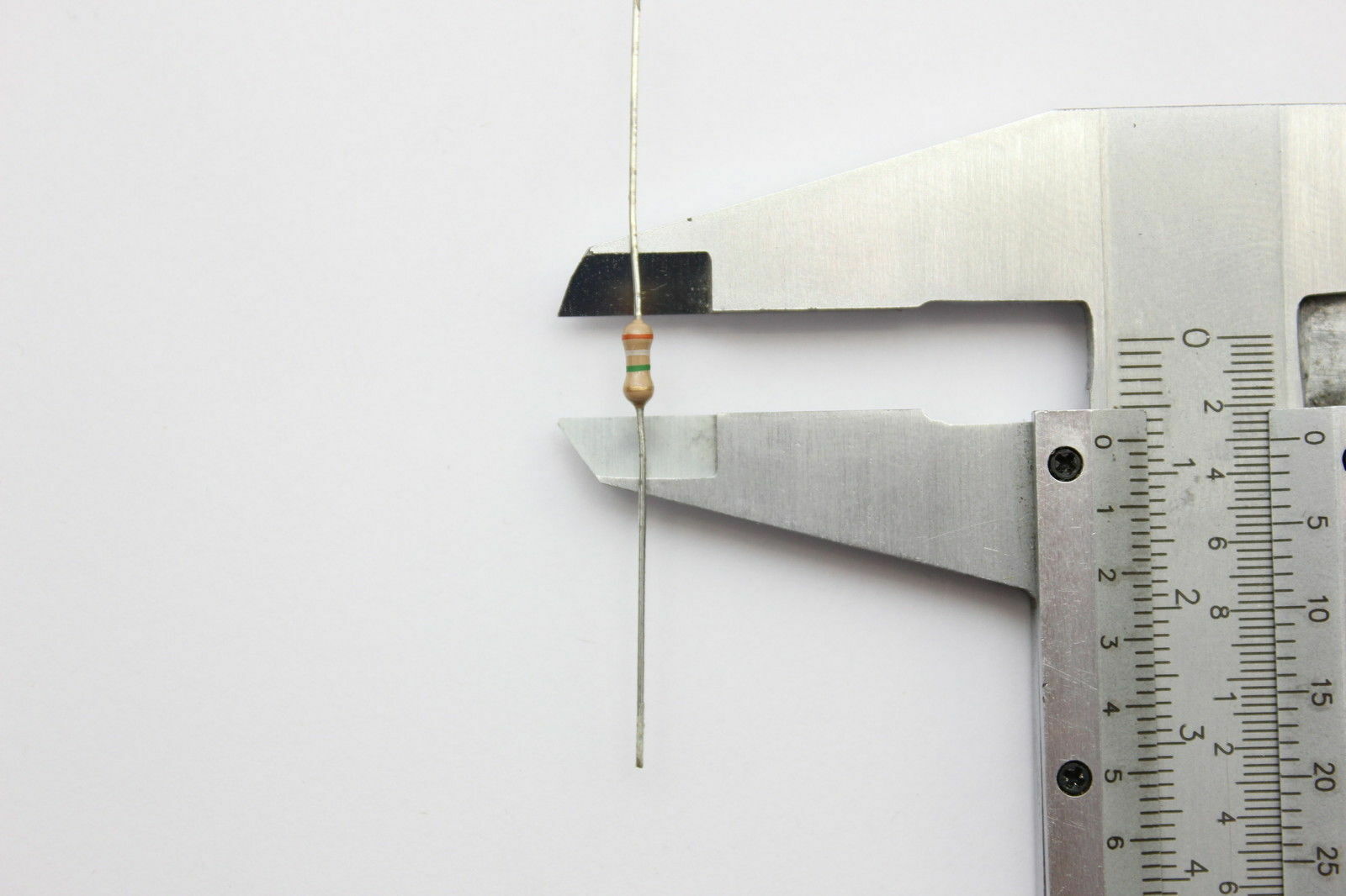 RESISTOR. 1/4W 3M9 3.9M 5% *8 PC* NOS (New Old Stock) | eBay