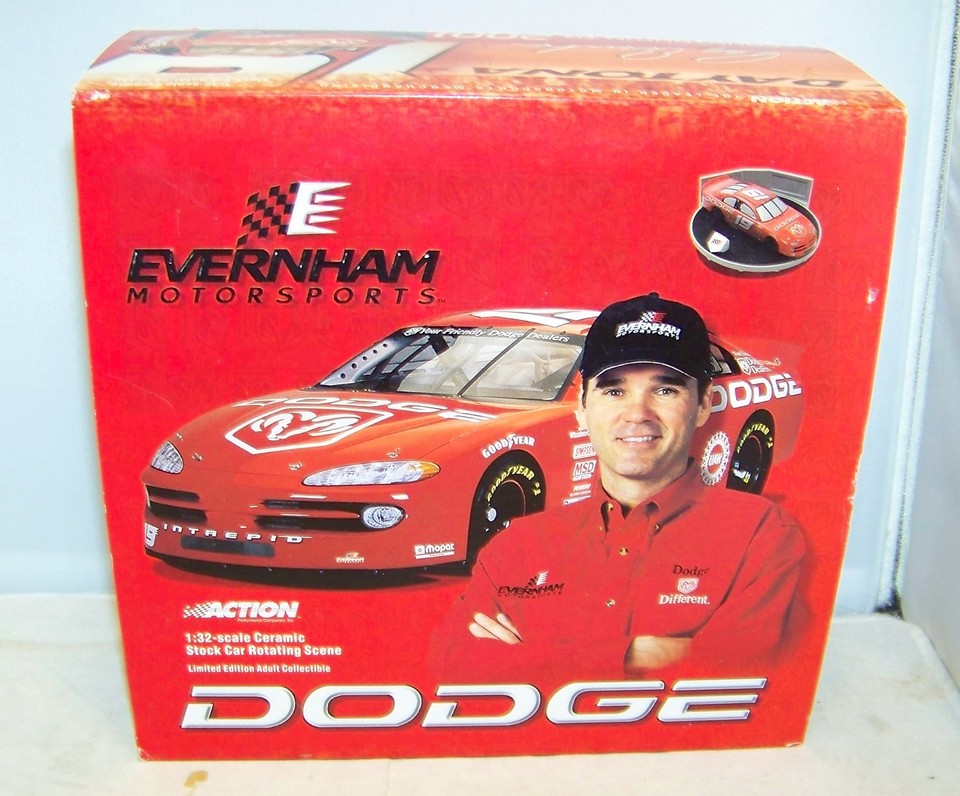 1:32 ACTION 2000 #19 EVERHAM MOTORSPORTS DODGE SHOWCAR CERAMIC ROTATING ...
