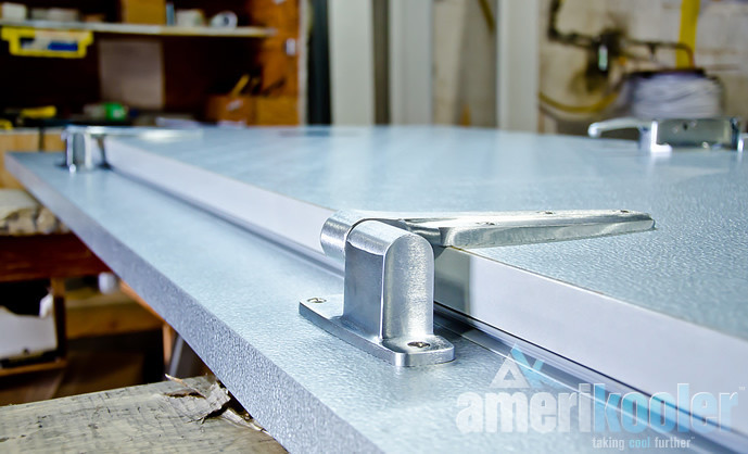 NEW Amerikooler 8 x 9 Indoor or Outdoor | Grelly USA