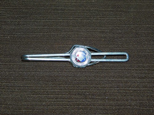 VINTAGE FREE MASON 2 3/4" WIDE JR OUAM MECHANICS ORDER MASONIC TIE TACK ...