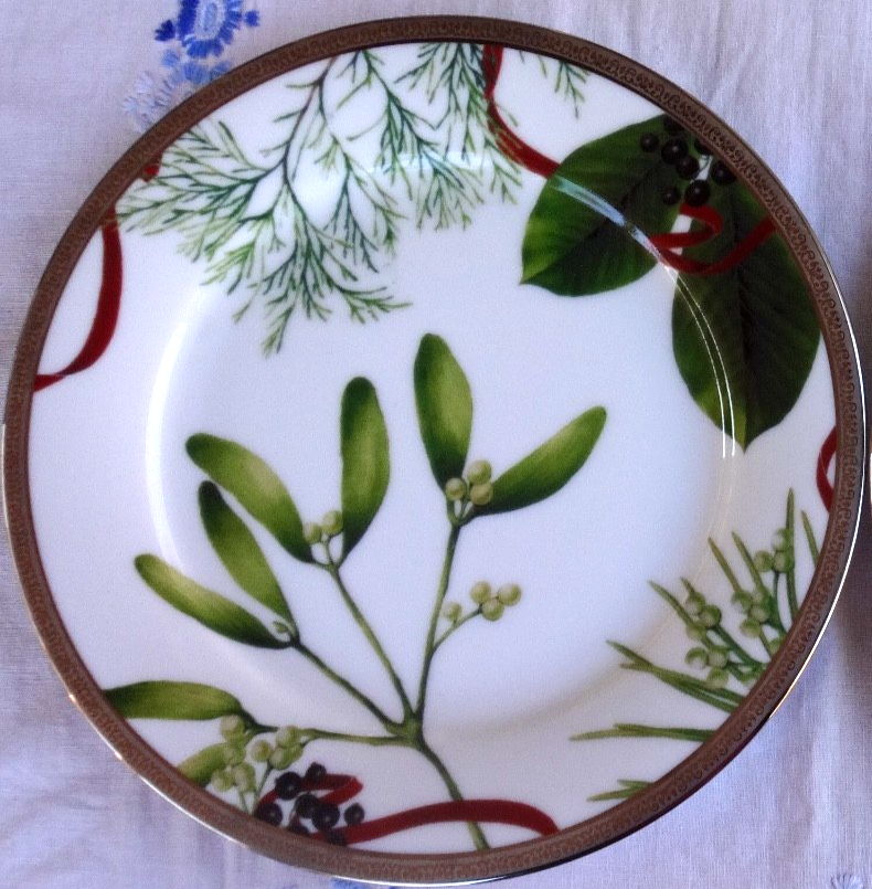 2~Charter Club White Berry Grand Buffet Platinum 9 3/8" Salad/Dessert ...