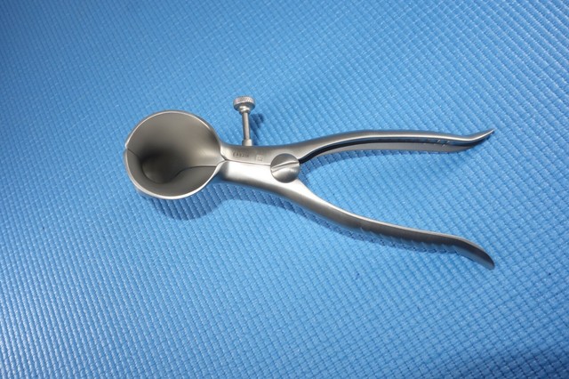 Aesculap EA831 Pratt Rectal Specula 25x80mm 5cm-8" - a for sale online ...