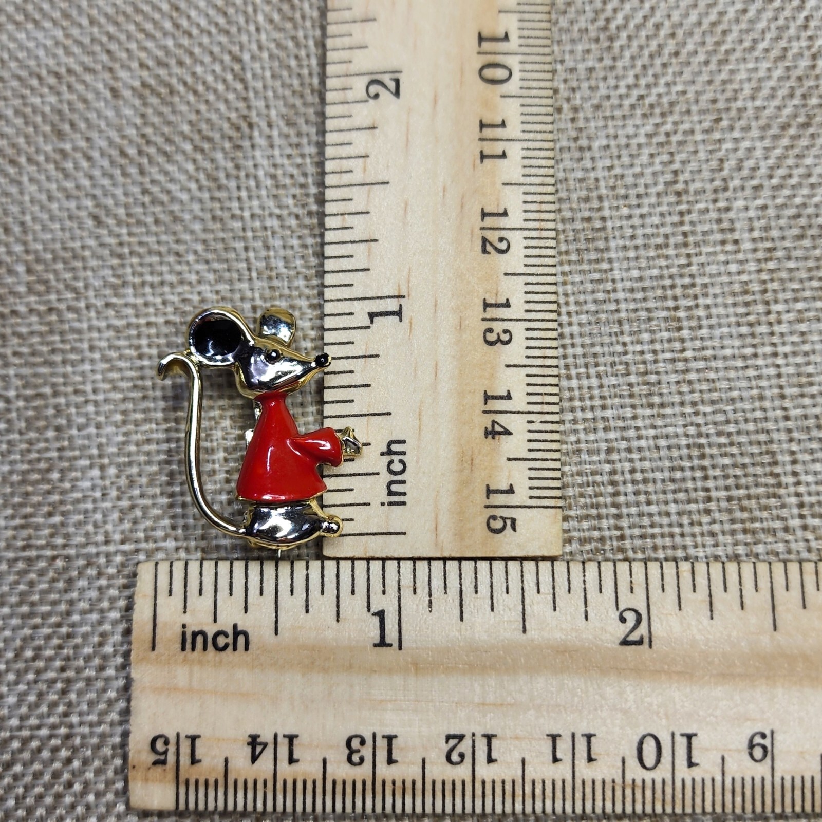 Vintage 1960s 3 Mice Pin Set Brooches Mouse Red Sweaters Gold Tone ...