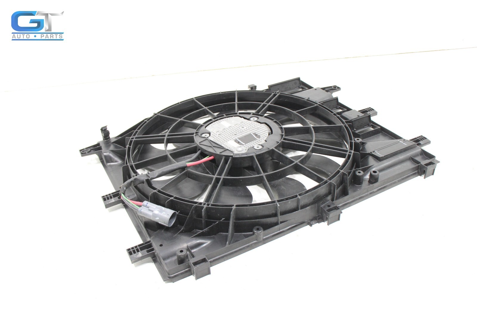 GMC TERRAIN 1.6L DIESEL ENGINE RADIATOR COOLING FAN SHROUD W/ MOTOR OEM ...