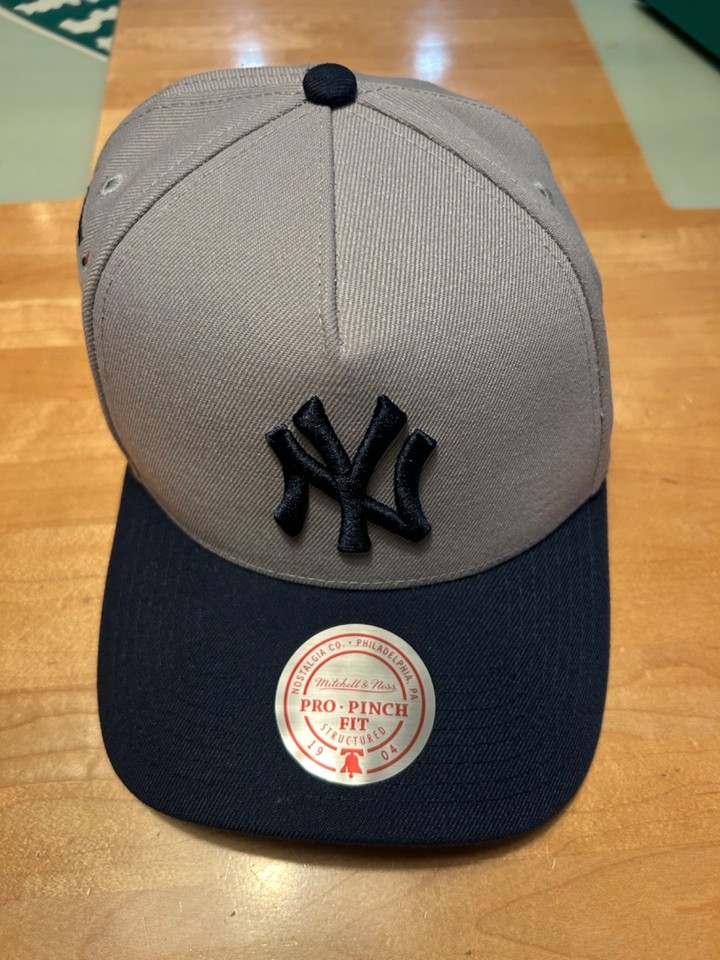 2025 Topps x Lids DEREK JETER Mitchell & Ness Player Chase Series 2 Cap ...