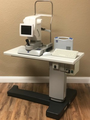Perimeters & Retinal Cameras - Visual Field Machine