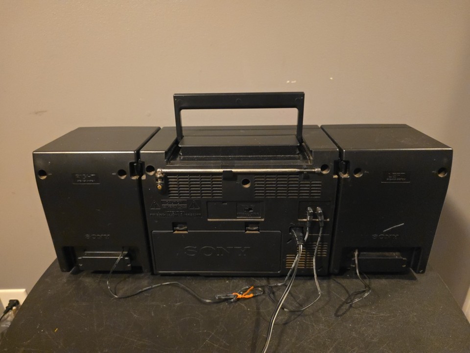 Sony CFS-W455 Stereo Double Cassette Radio Boom Box Detachable Speakers ...