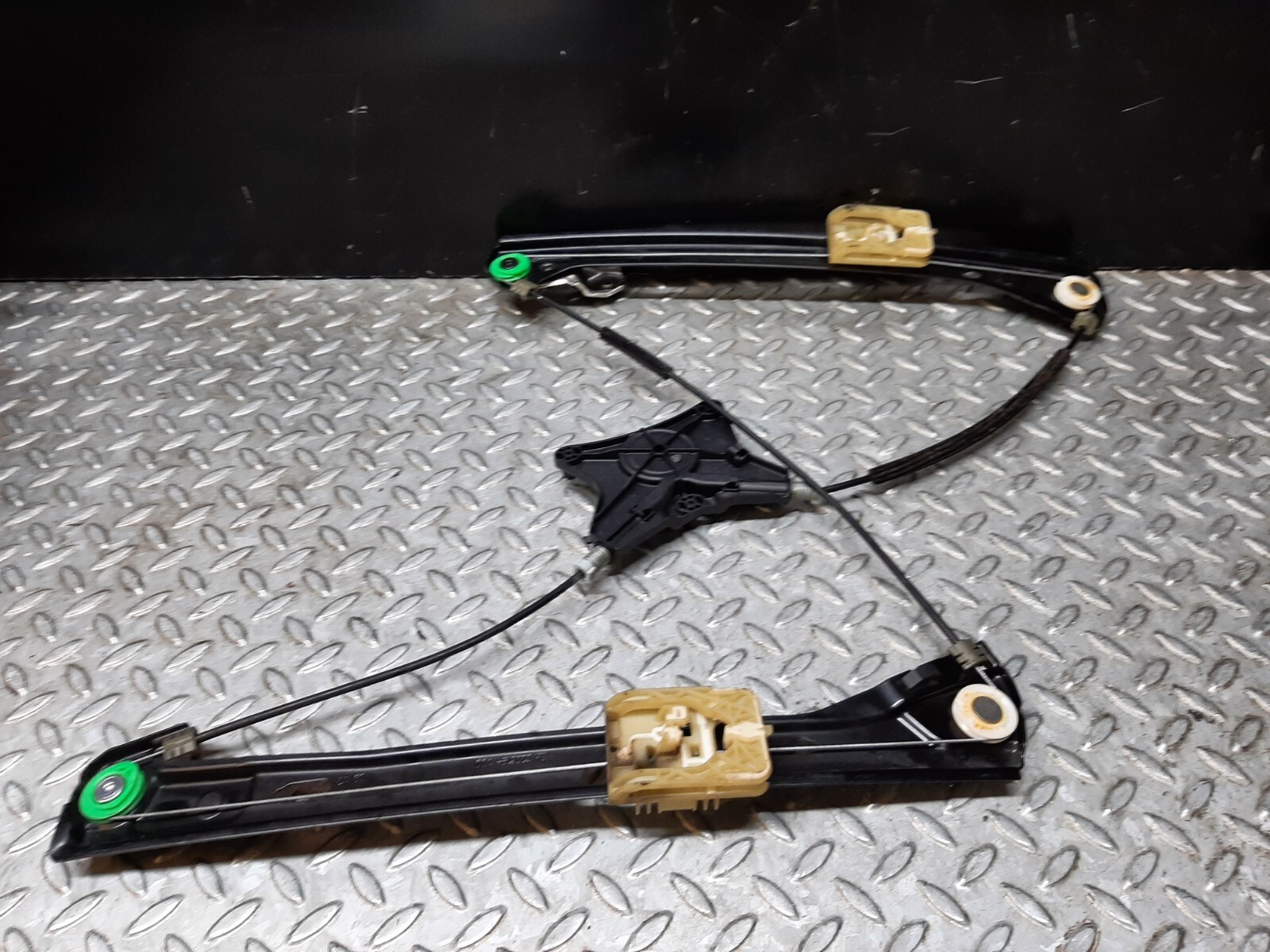 VW PASSAT B7 2011-2015 OSF DRIVER FRONT WINDOW REGULATOR 3G0 837 462 ...