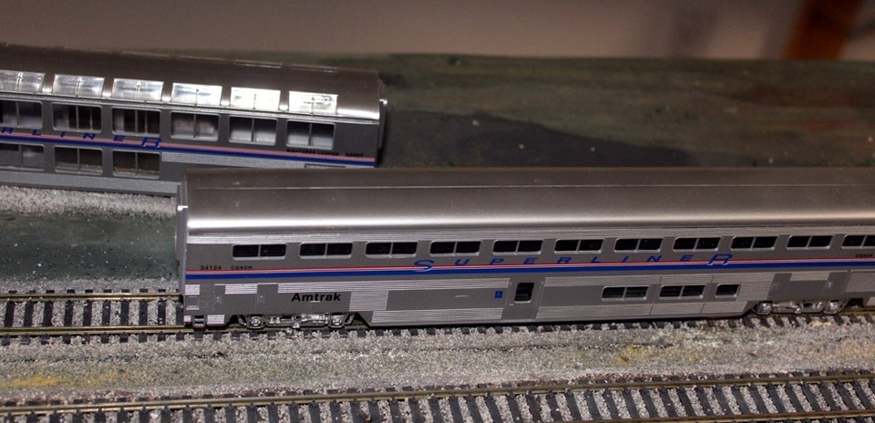 LOT - S 177 Four Amtrak Passenger cars, all need couplings, two cars | eBay