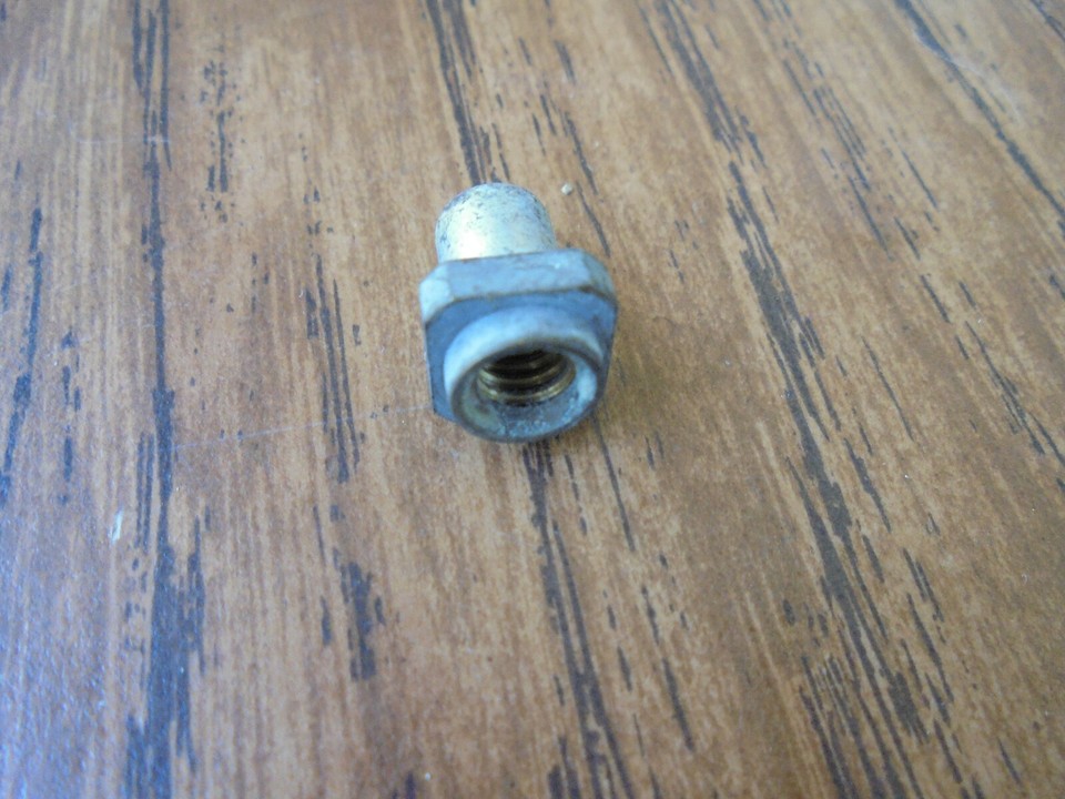 VINTAGE LUDWIG 1960's ERA BOWTIE or SMALL CLASSIC LUG INSERT NUT-VG! | eBay