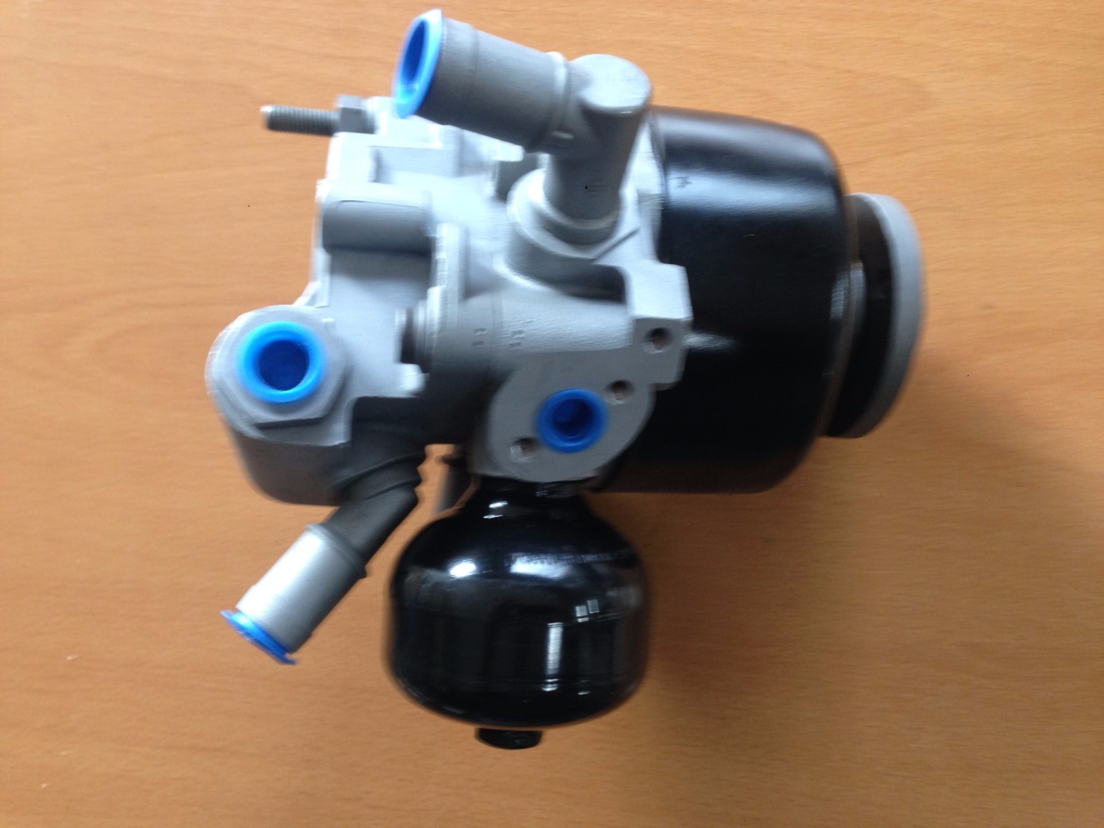 MERCEDES BENZ ABC Tandem Power Steering Pump 2008 S63 AMG 0054667001 ...