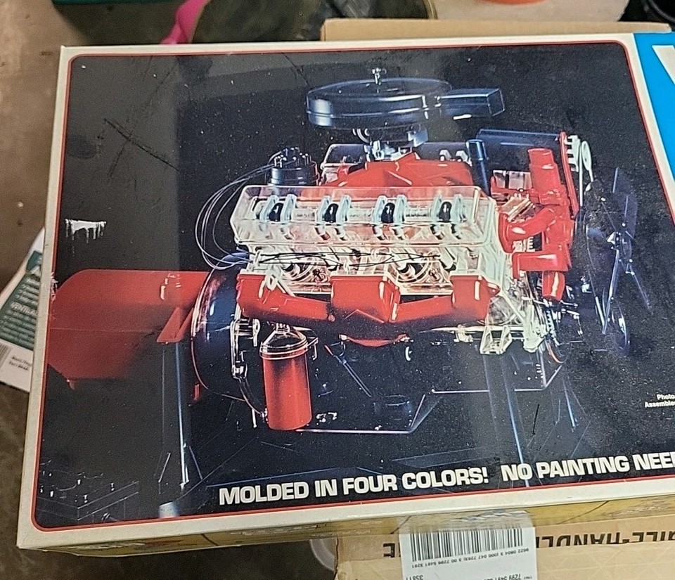 RARE Revell 1/4 Scale Visible V8 Engine 1977 Electric Motor Operating ...