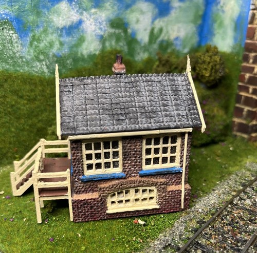 Small Signal Box - OO Gauge with flickering LED Fire Place | eBay UK