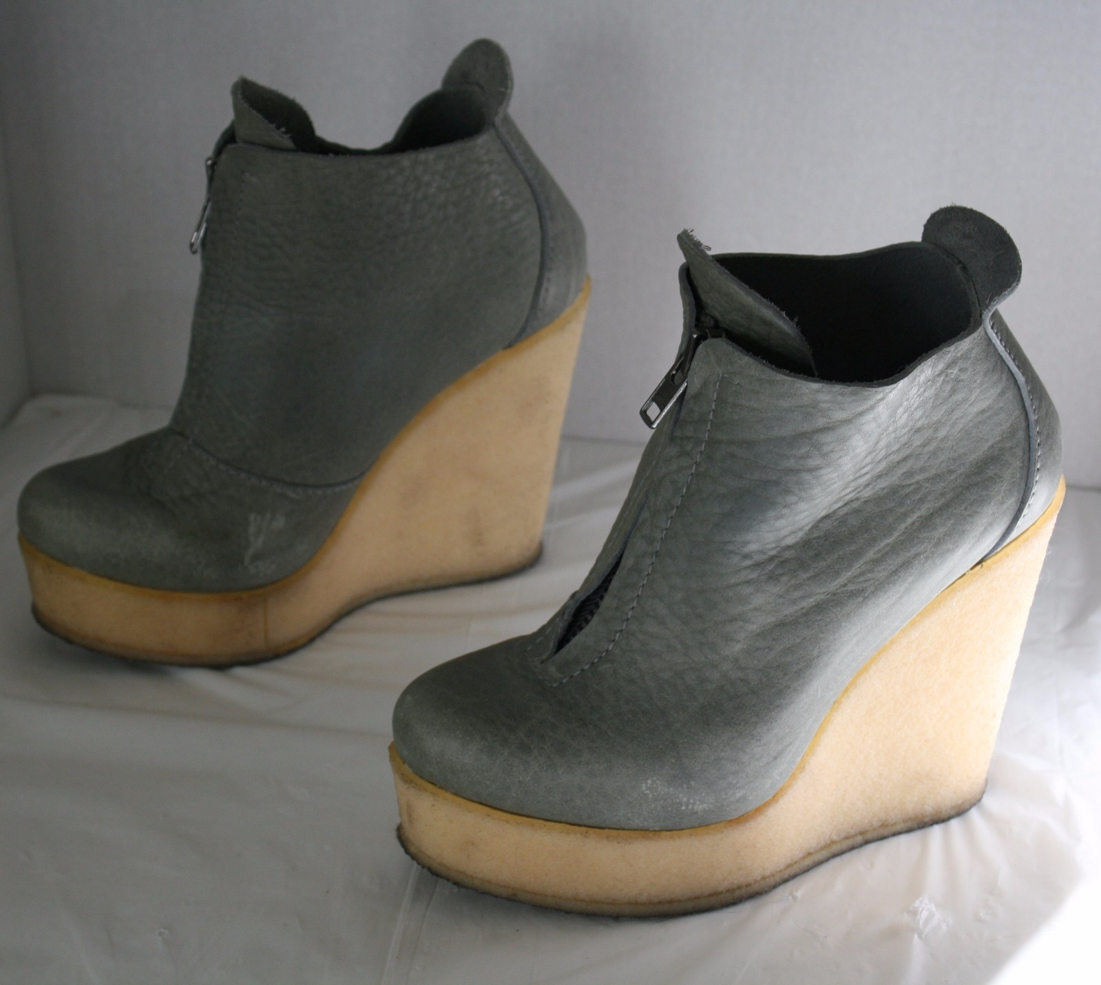 PEDRO GARCIA SHOES FEDORA FRONT ZIP PLATFORM WEDGE BOOTIES GRAY BOOT 39 ...
