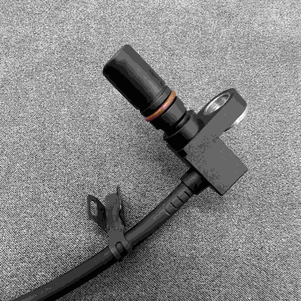 Speed Sensor for 4L65E, 4L70E, 213-4336 INPUT 3 PRONG CONN 05-UP ...