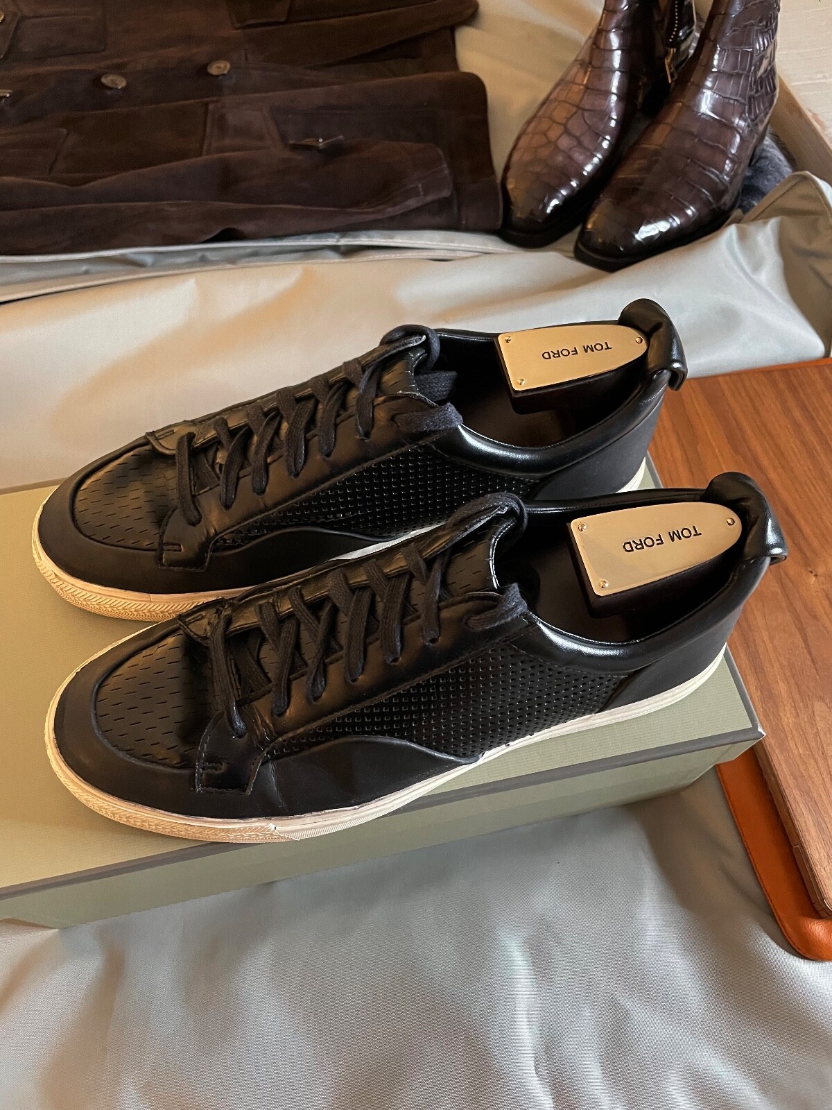 Effortless Cool Rare ZARA Black / White Colorway Snea… - Gem