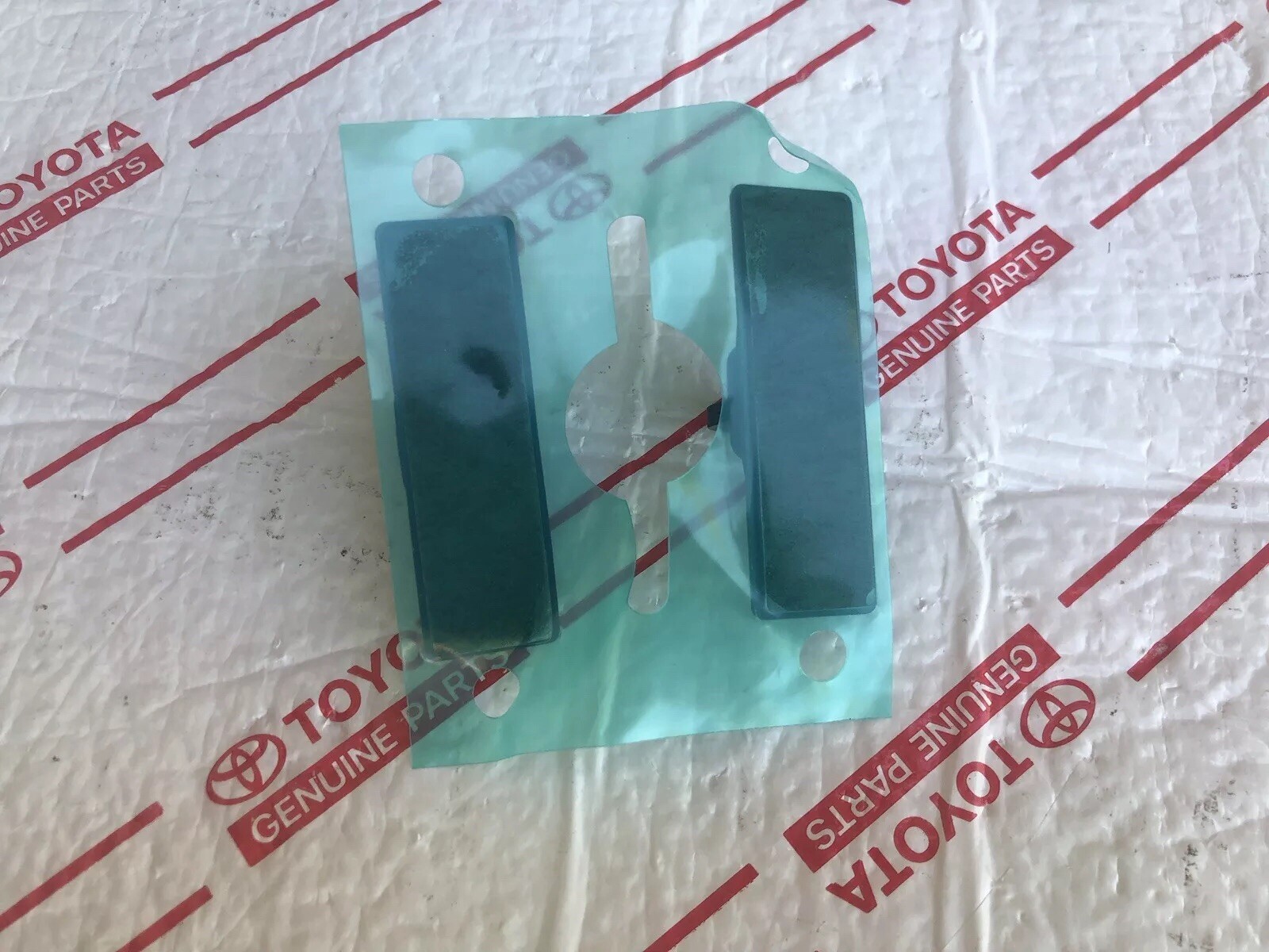 *NEW LEXUS ULTRASONIC SENSOR RETAINER CLIPS STICKER ES GS RC CT // 2 ...