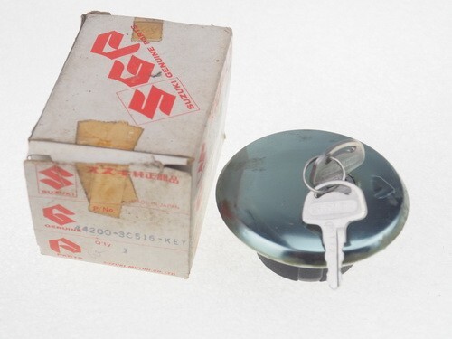 TS100 TS125 TS250 GS250 GS750 GN400 SP370 Fuel Tank Cap Suzuki 44200 ...