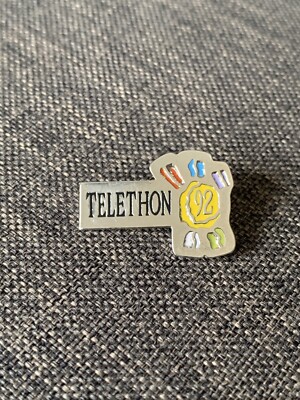 Pin's Telethon 92 | eBay