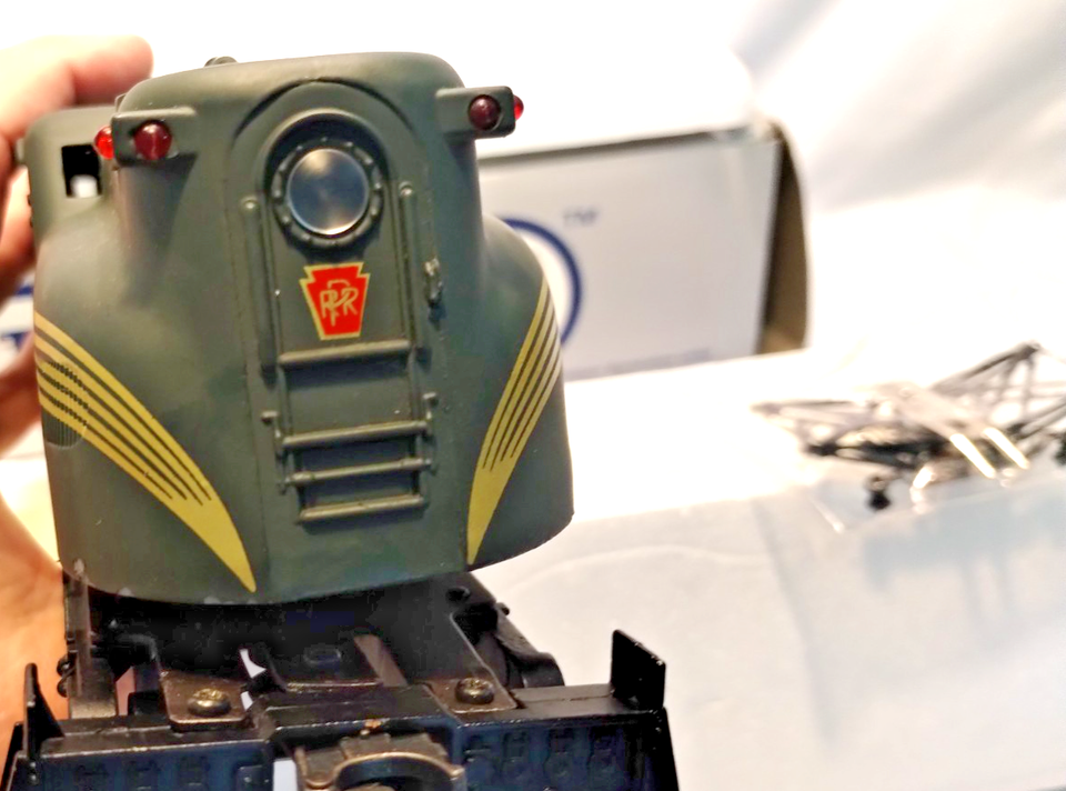 Williams PRR Brunswick Green 5 Stripe Powered GG24 3 Rail LN | eBay