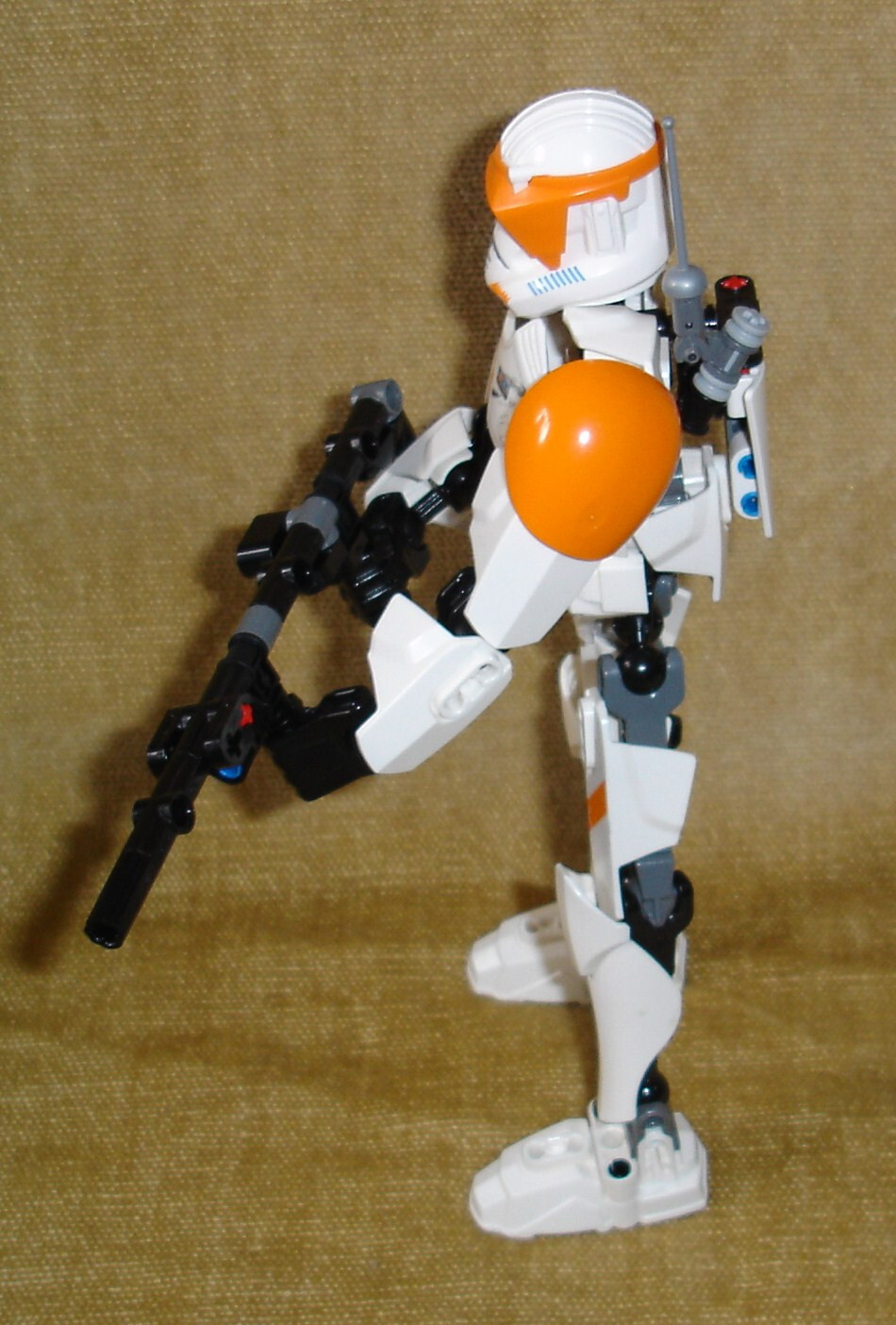 LEGO Sets: Buildable Figures Star Wars: 75108-1 CLONE COMMANDER CODY ...