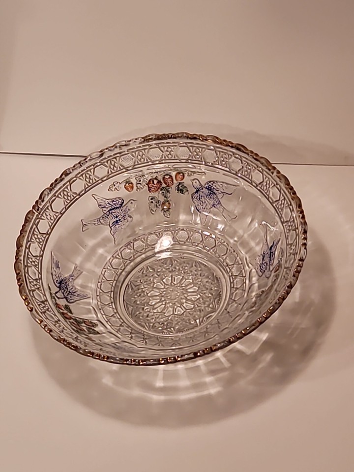 Antique EAPG Indiana Glass Bird & Strawberry Pattern LG Bowl Serrated ...