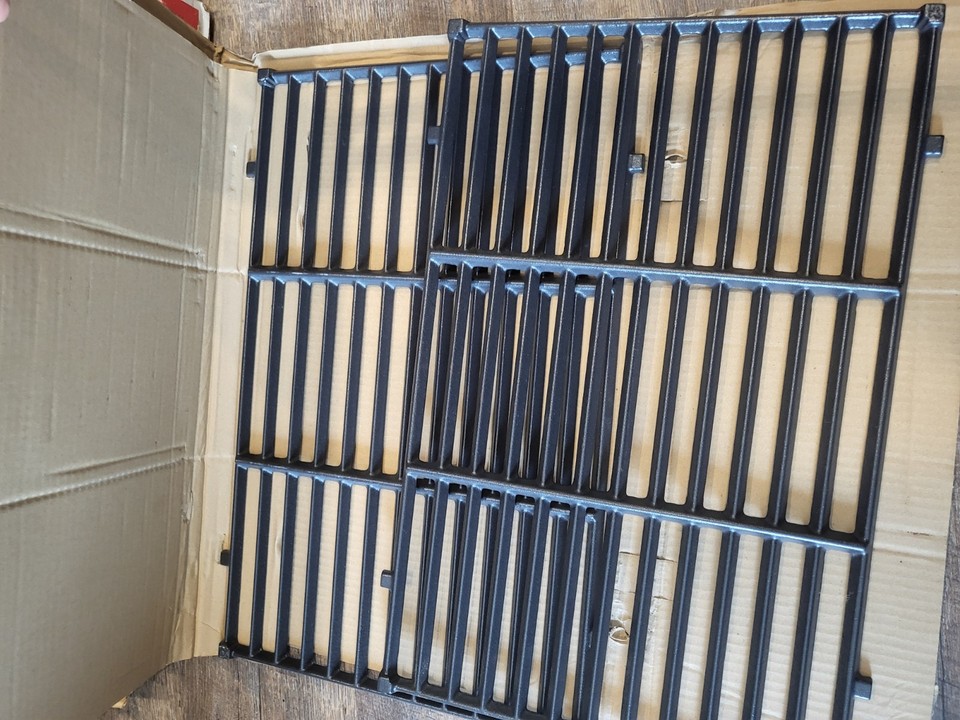 Weber 7524 Cooking Grates For Genesis 300, Porcelain-Enamel Cast Iron ...