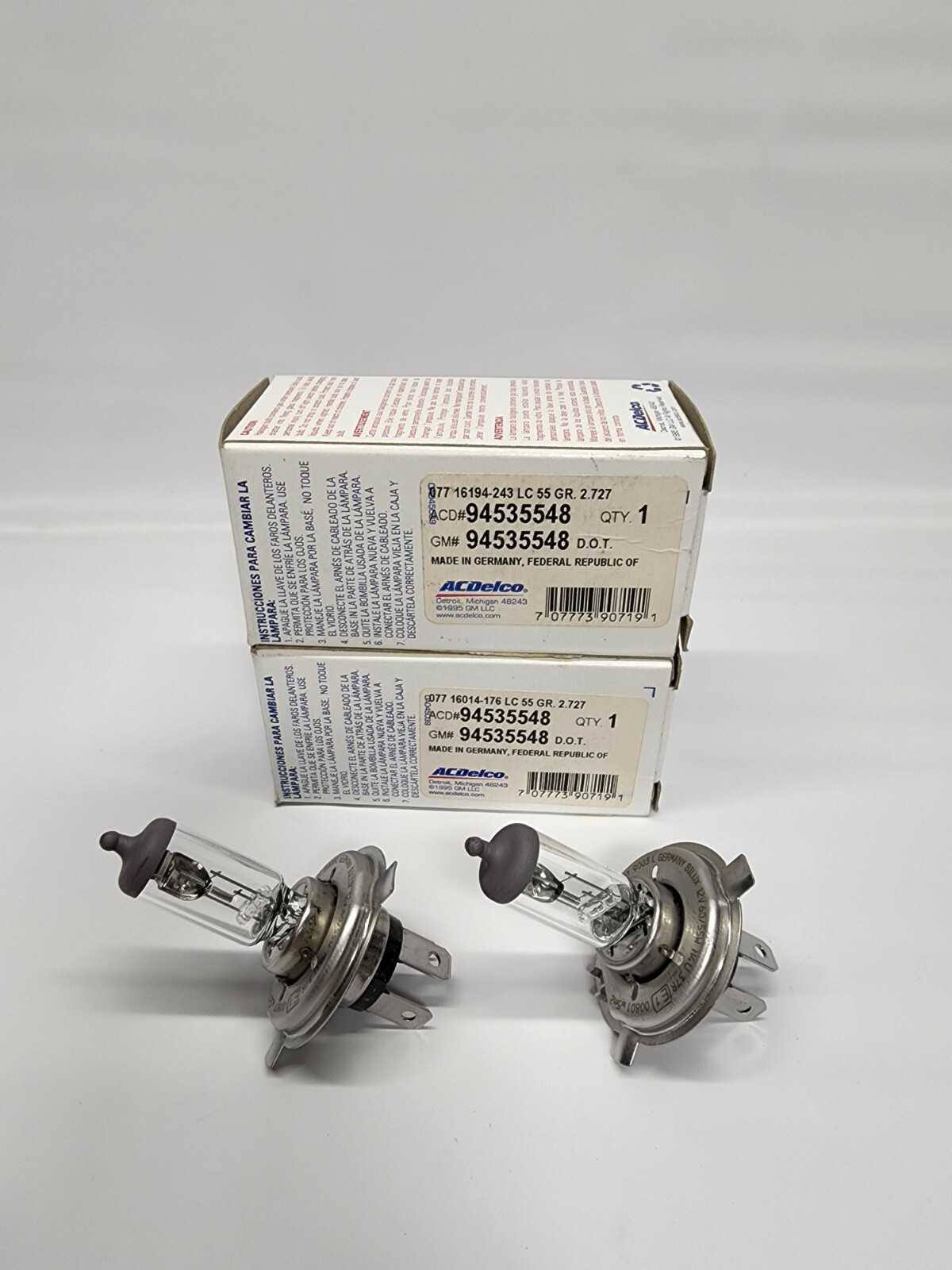 LOT OF TWO Headlight Bulb AC Delco GM Original Equipment 94535548 | eBay