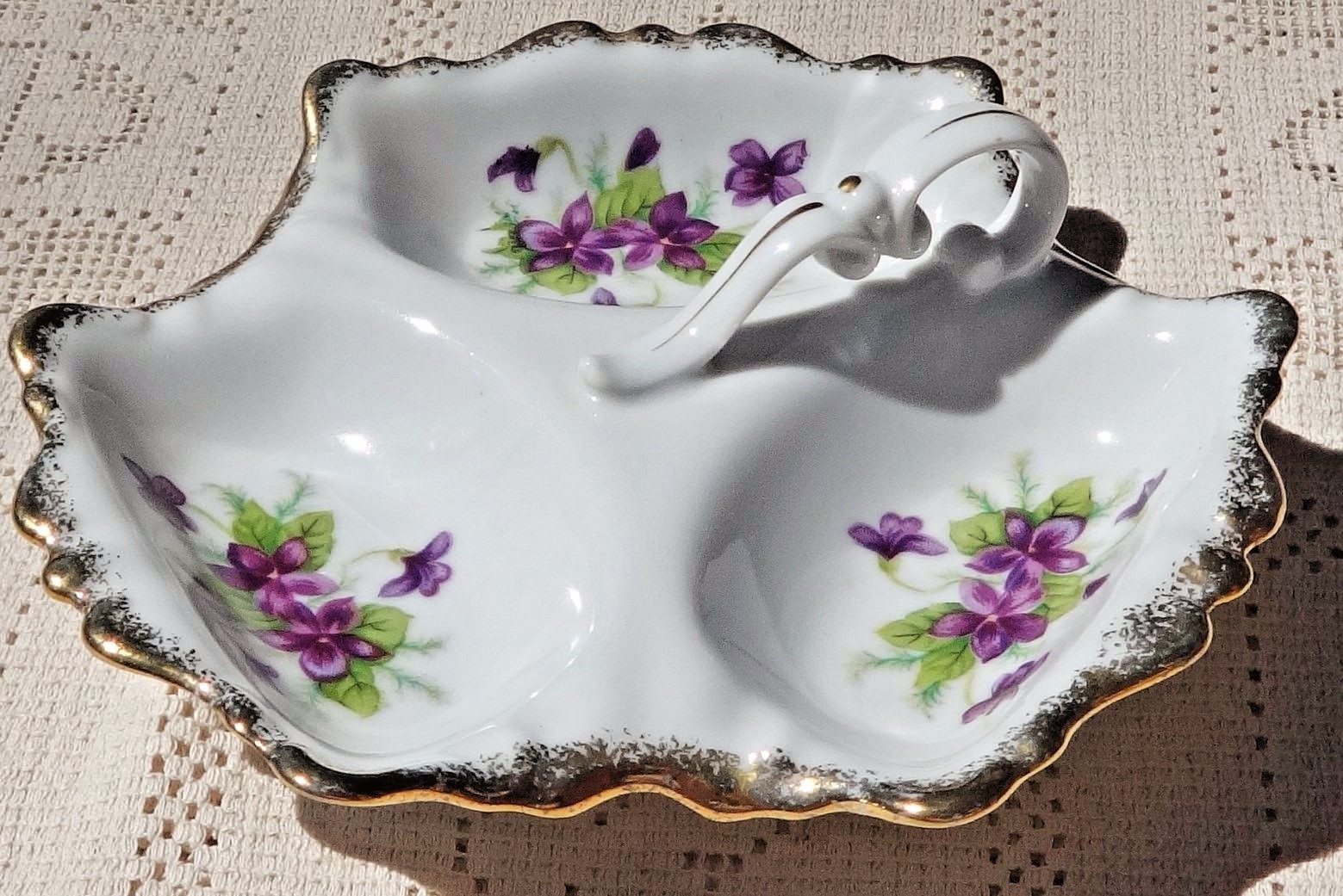 VINTAGE 1950's LIPPER & MANN (L&M) BONDWARE FLORAL PATTERN TRINKET DISH ...
