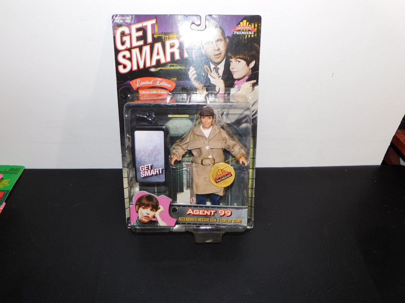 GET SMART AGENT 99 LIMITED EDITON ACTION FIGURE EXCLUSIVE PREMIER 1998 ...