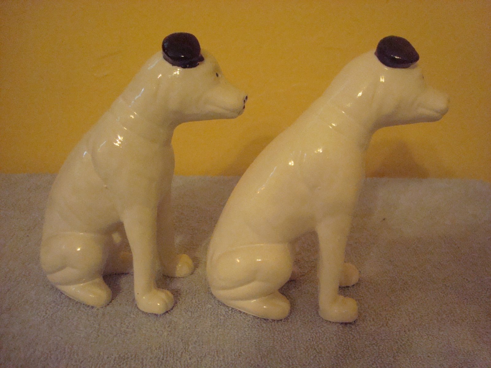 Vintage Pair of porcelain RCA Nipper Dogs | eBay