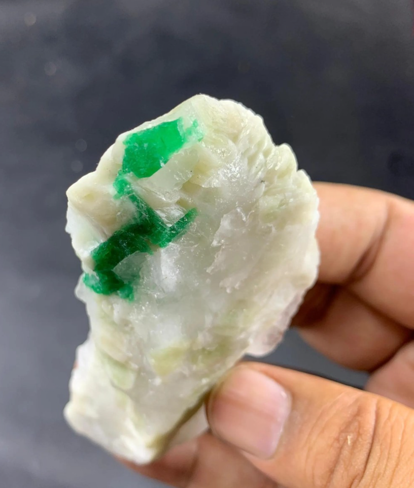 117.55g Natural Emerald in Matrix Crystal Specimen from Pakistan | Raw ...