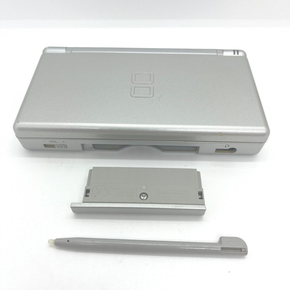 Nintendo DS Lite Console Region Free Various Colors w/ Charger Tested ...