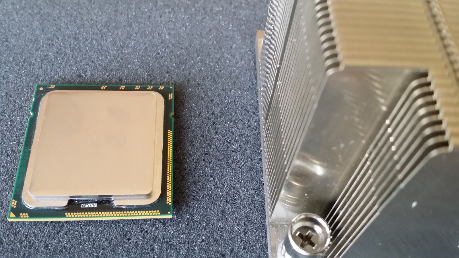 Intel Xeon X5650 BX80614X5650 2.66GHz 12MB L3 Six Core Processor for ...